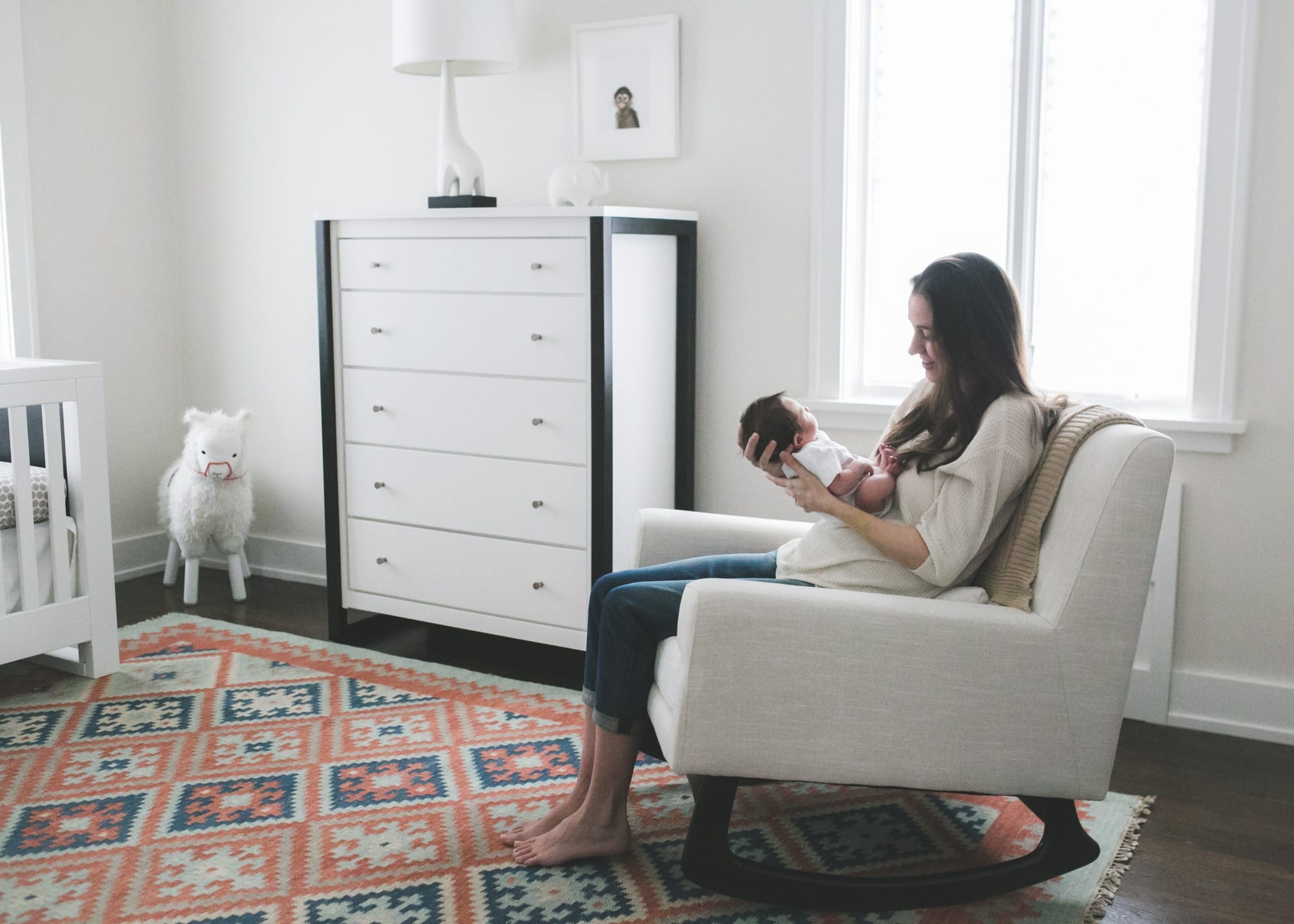 Why Choose An In Home Lifestyle Newborn Photo Session?